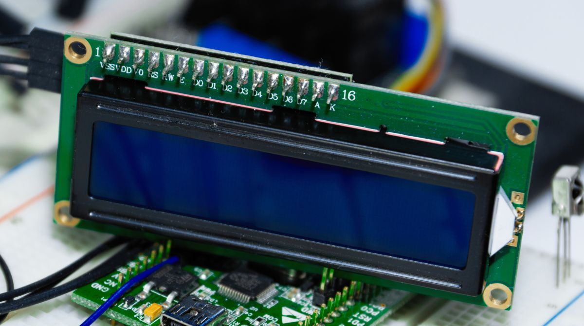 UART-Schnittstelle & I2C-Bus erklärt: Definition & Tipps | Altium