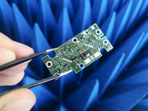 Inverted-F Antenna Design For a PCB | RF Design